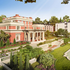 Shannon Wall Centre at West 57th Ave & Granville